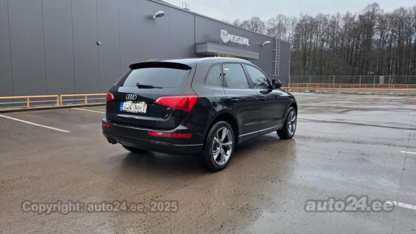 Black Audi Q5 2010 in Tallinn, with an engine capacity of 2.00 L and mileage of 319 thousand km for 7500 €, photo 4 on AUTOMOTO.COM.LV