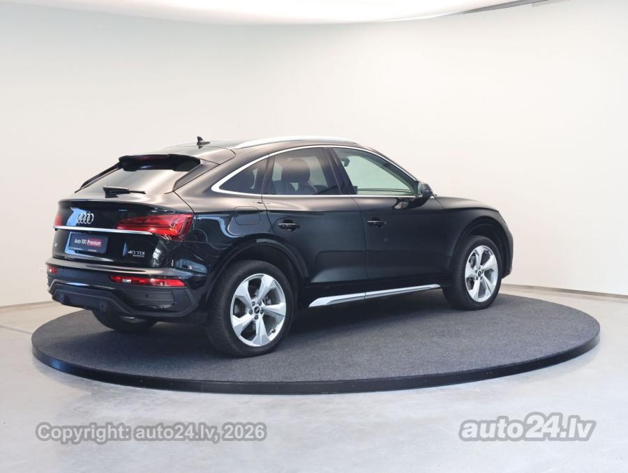 Black Audi Q5 2022 in Tallinn, with an engine capacity of 1.97 L and mileage of 49 thousand km for 38900 €, photo 3 on AUTOMOTO.COM.LV