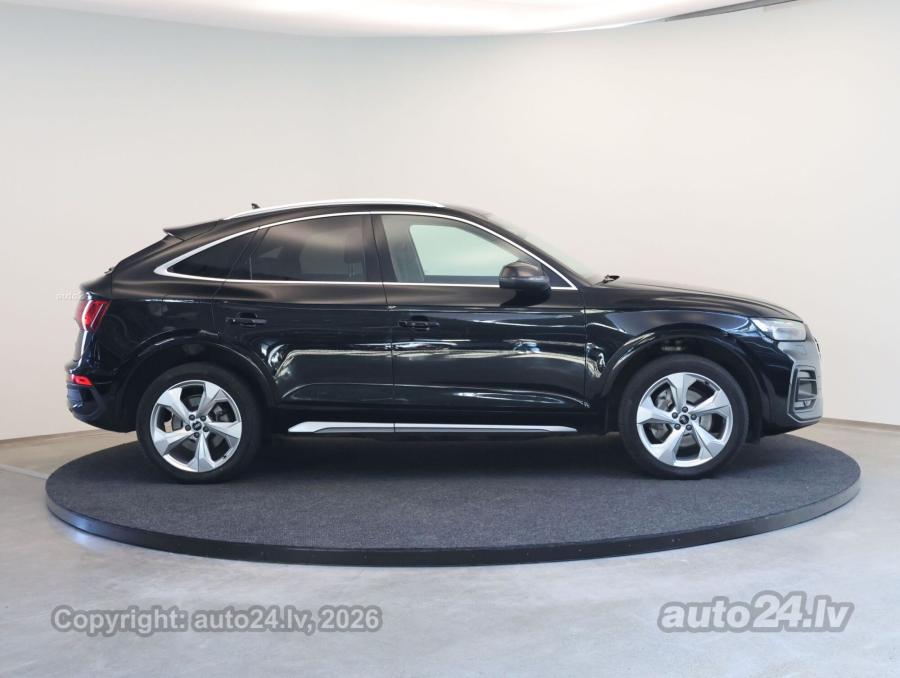 Black Audi Q5 2022 in Tallinn, with an engine capacity of 1.97 L and mileage of 49 thousand km for 38900 €, photo 11 on AUTOMOTO.COM.LV