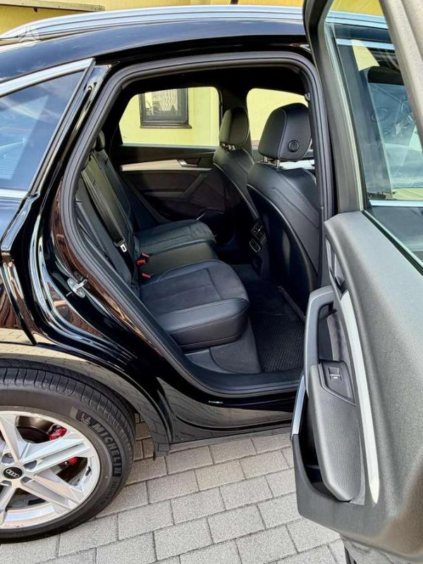 Melns Audi Q5 2023 Klaipėda, ar dzinēja tilpumu 1.98 L un nobraukumu 41 tūkst. km par 42000 €, foto 8 vietnē AUTOMOTO.COM.LV