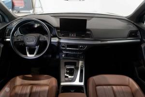 Black Audi Q5 2023 in Vilnius, with an engine capacity of 1.98 L and mileage of 74 thousand km for 36900 €, photo 19 on AUTOMOTO.COM.LV