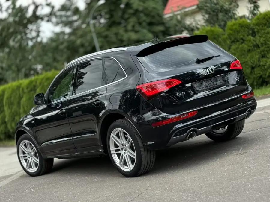 Melns Audi Q5 2012 Jūrmala, ar dzinēja tilpumu 3.00 L un nobraukumu 249 tūkst. km par 12300 €, foto 6 vietnē AUTOMOTO.COM.LV
