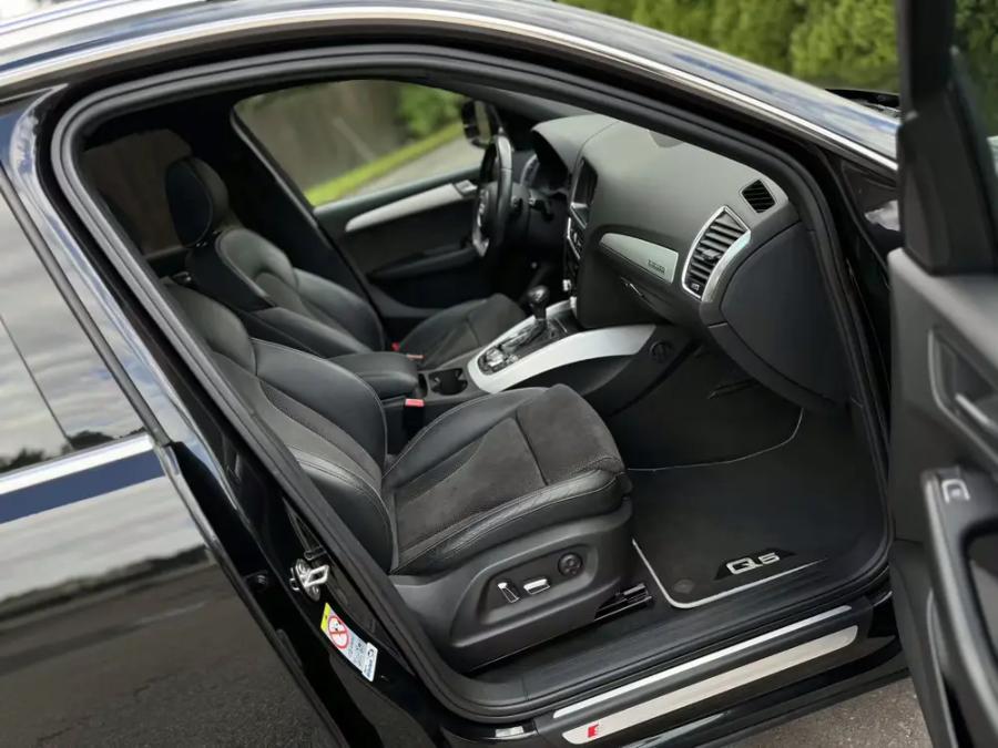 Melns Audi Q5 2012 Jūrmala, ar dzinēja tilpumu 3.00 L un nobraukumu 249 tūkst. km par 12300 €, foto 10 vietnē AUTOMOTO.COM.LV