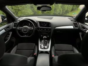 Melns Audi Q5 2012 Jūrmala, ar dzinēja tilpumu 3.00 L un nobraukumu 249 tūkst. km par 12300 €, foto 12 vietnē AUTOMOTO.COM.LV