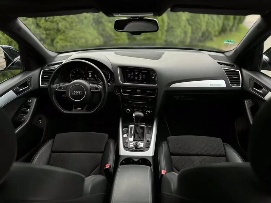 Melns Audi Q5 2012 Jūrmala, ar dzinēja tilpumu 3.00 L un nobraukumu 249 tūkst. km par 12300 €, foto 12 vietnē AUTOMOTO.COM.LV