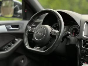Melns Audi Q5 2012 Jūrmala, ar dzinēja tilpumu 3.00 L un nobraukumu 249 tūkst. km par 12300 €, foto 19 vietnē AUTOMOTO.COM.LV