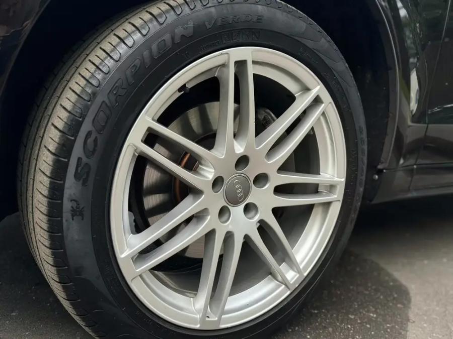 Melns Audi Q5 2012 Jūrmala, ar dzinēja tilpumu 3.00 L un nobraukumu 249 tūkst. km par 12300 €, foto 27 vietnē AUTOMOTO.COM.LV