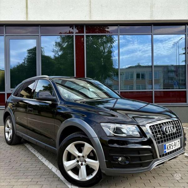 Black Audi Q5 2012 in Kaisiadorys, with an engine capacity of 1.97 L and mileage of 284 thousand km for 9500 €, photo 4 on AUTOMOTO.COM.LV