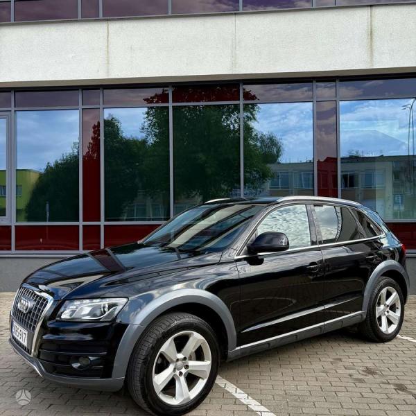 Black Audi Q5 2012 in Kaisiadorys, with an engine capacity of 1.97 L and mileage of 284 thousand km for 9500 €, photo 5 on AUTOMOTO.COM.LV