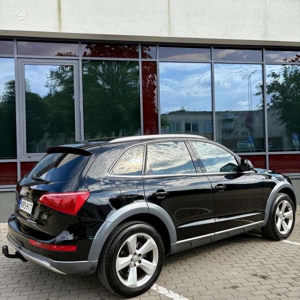 Black Audi Q5 2012 in Kaisiadorys, with an engine capacity of 1.97 L and mileage of 284 thousand km for 9500 €, photo 8 on AUTOMOTO.COM.LV