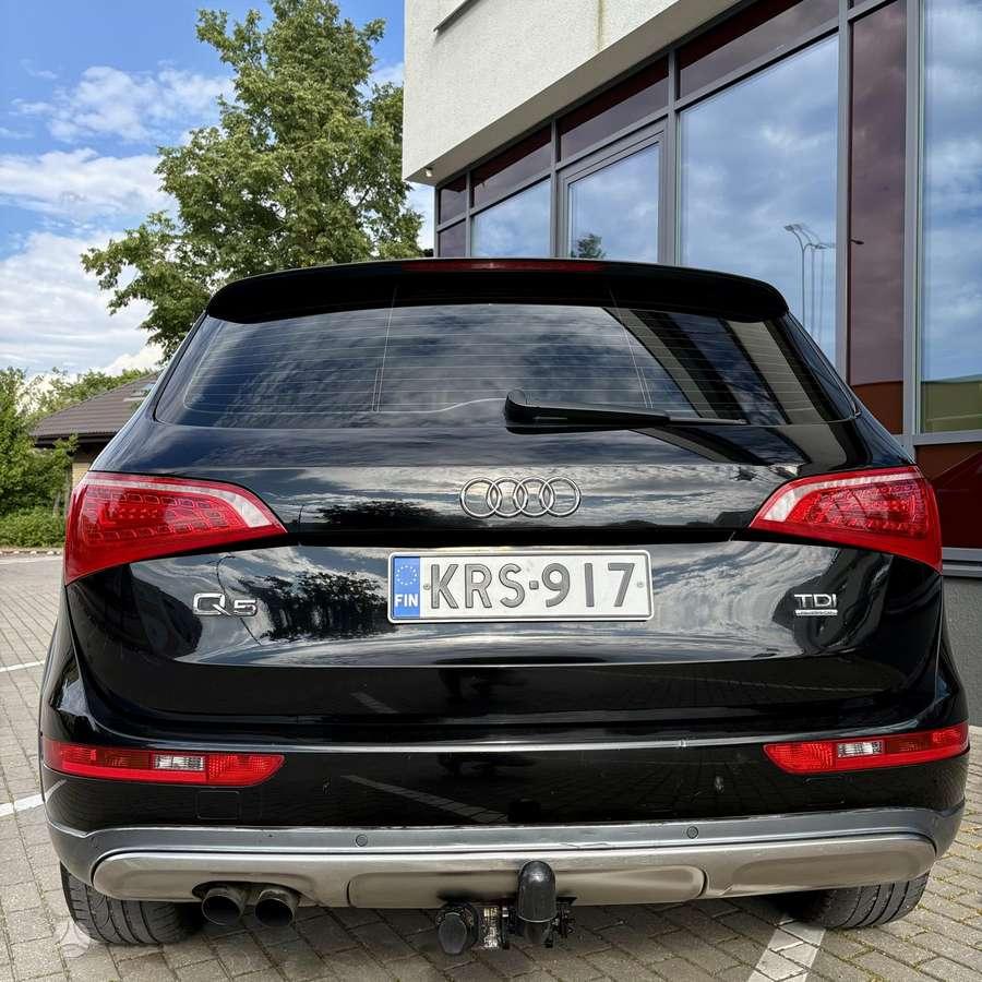 Black Audi Q5 2012 in Kaisiadorys, with an engine capacity of 1.97 L and mileage of 284 thousand km for 9500 €, photo 18 on AUTOMOTO.COM.LV