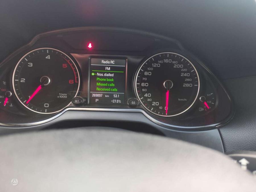 Black Audi Q5 2012 in Kedainiai, with an engine capacity of 2.00 L and mileage of 278 thousand km for 9900 €, photo 18 on AUTOMOTO.COM.LV