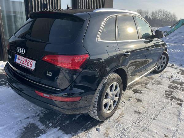 Melns Audi Q5 2015 Tauragė, ar dzinēja tilpumu 2.00 L un nobraukumu 246 tūkst. km par 12200 €, foto 3 vietnē AUTOMOTO.COM.LV