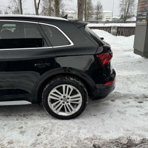 Melns Audi Q5 2018 Tauragė, ar dzinēja tilpumu 0.00 L un nobraukumu 213 tūkst. km par 21900 €, foto 4 vietnē AUTOMOTO.COM.LV