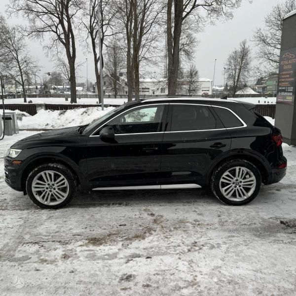 Black Audi Q5 2018 in Taurage, with an engine capacity of 2.00 L and mileage of 213 thousand km for 21900 €, photo 3 on AUTOMOTO.COM.LV