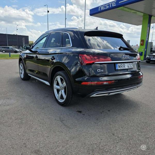 Melns Audi Q5 2021 Kauņa, ar dzinēja tilpumu 2.00 L un nobraukumu 120 tūkst. km par 28000 €, foto 4 vietnē AUTOMOTO.COM.LV