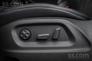 Black Audi Q5 2010 in Riga, with an engine capacity of 3.00 L and mileage of 185 thousand km for 13500 €, photo 12 on AUTOMOTO.COM.LV