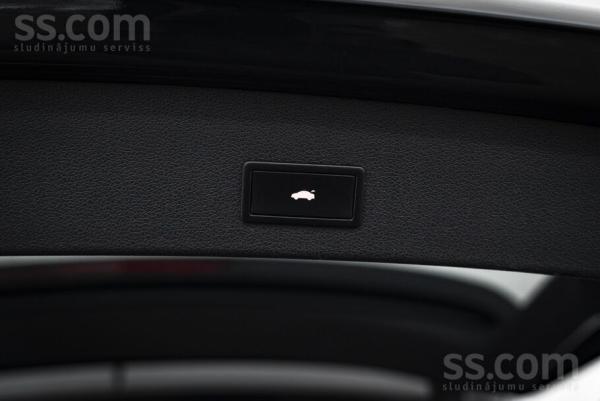Melns Audi Q5 2010 Rīga, ar dzinēja tilpumu 3.00 L un nobraukumu 185 tūkst. km par 13500 €, foto 10 vietnē AUTOMOTO.COM.LV
