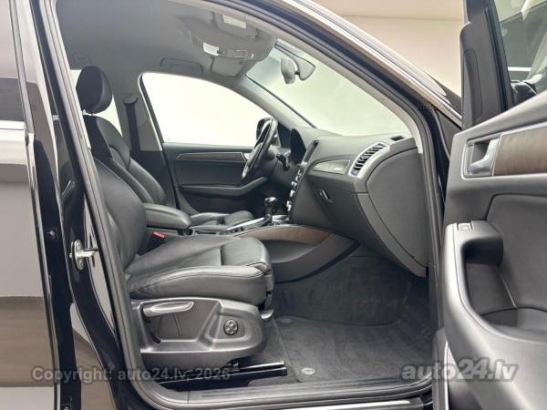 Black Audi Q5 2016 in Tartu, with an engine capacity of 2.00 L and mileage of 154 thousand km for 16900 €, photo 7 on AUTOMOTO.COM.LV