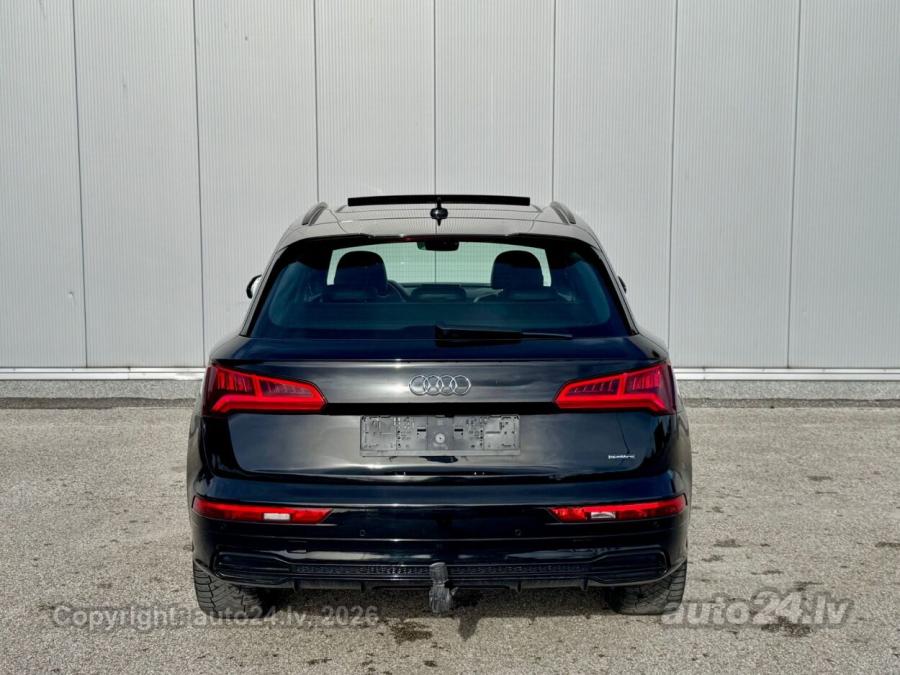 Black Audi Q5 2017 in Tartu, with an engine capacity of 2.00 L and mileage of 204 thousand km for 20900 €, photo 6 on AUTOMOTO.COM.LV