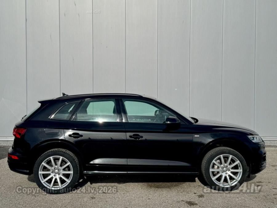 Black Audi Q5 2017 in Tartu, with an engine capacity of 2.00 L and mileage of 204 thousand km for 20900 €, photo 7 on AUTOMOTO.COM.LV