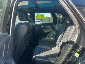 Melns Audi Q5 2017 Tallina, ar dzinēja tilpumu 3.00 L un nobraukumu 194 tūkst. km par 24900 €, foto 4 vietnē AUTOMOTO.COM.LV