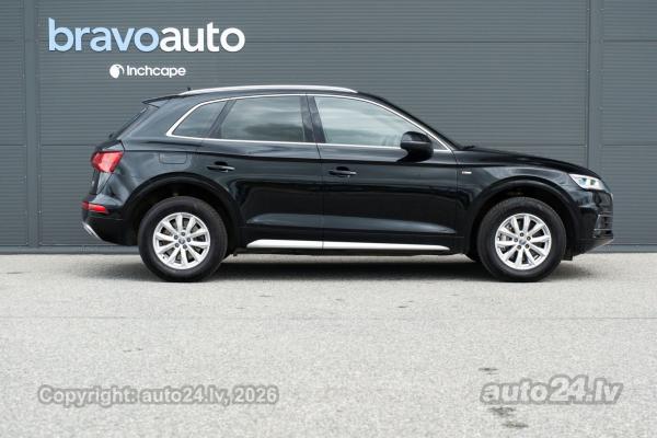 Melns Audi Q5 2017 Tartu, ar dzinēja tilpumu 2.00 L un nobraukumu 270 tūkst. km par 19900 €, foto 4 vietnē AUTOMOTO.COM.LV