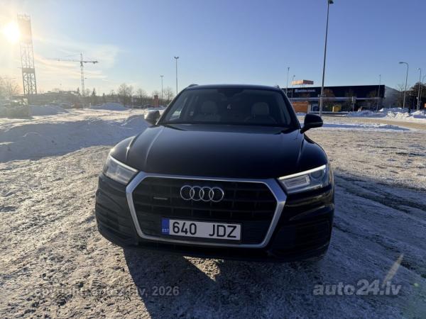 Black Audi Q5 2018 in Tallinn, with an engine capacity of 2.00 L and mileage of 307 thousand km for 19900 €, photo 1 on AUTOMOTO.COM.LV