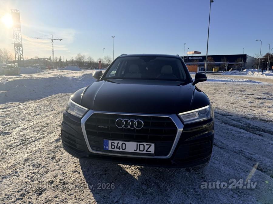 Black Audi Q5 2018 in Tallinn, with an engine capacity of 2.00 L and mileage of 307 thousand km for 19900 €, photo 1 on AUTOMOTO.COM.LV
