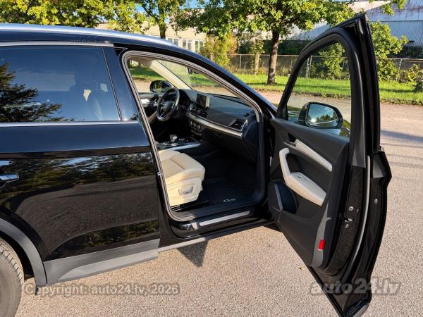Black Audi Q5 2018 in Rapla, with an engine capacity of 2.00 L and mileage of 325 thousand km for 16900 €, photo 6 on AUTOMOTO.COM.LV