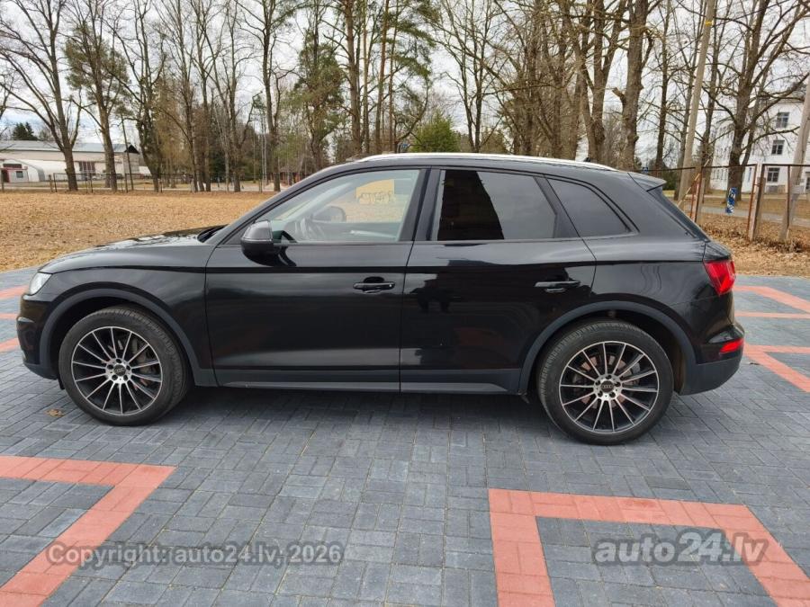 Black Audi Q5 2019 in Tallinn, with an engine capacity of 2.00 L and mileage of 245 thousand km for 20000 €, photo 4 on AUTOMOTO.COM.LV