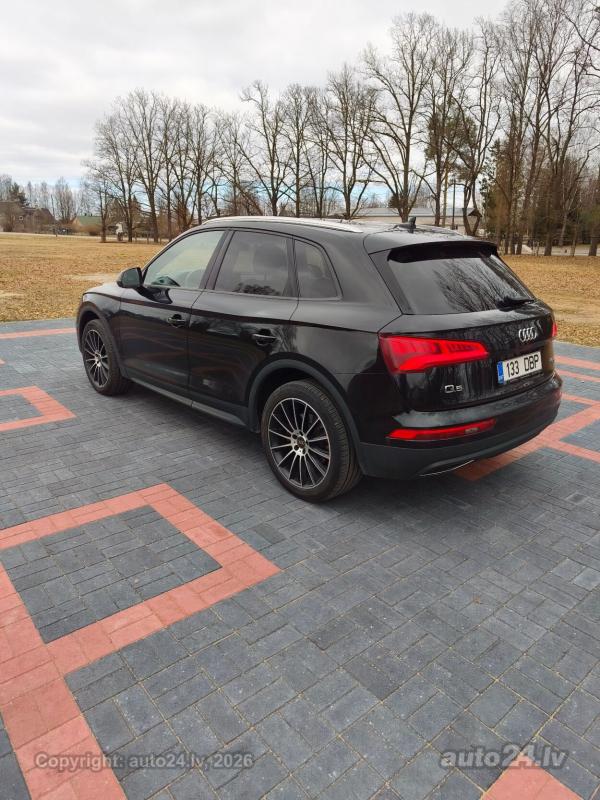 Melns Audi Q5 2019 Tallina, ar dzinēja tilpumu 2.00 L un nobraukumu 245 tūkst. km par 20000 €, foto 5 vietnē AUTOMOTO.COM.LV