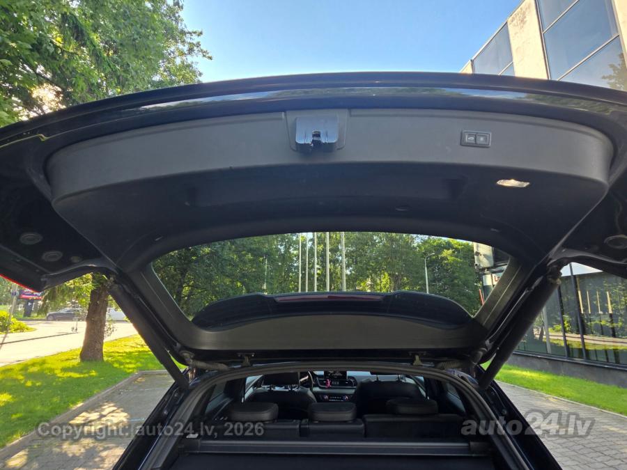 Black Audi Q5 2020 in Tallinn, with an engine capacity of 3.00 L and mileage of 107 thousand km for 27700 €, photo 12 on AUTOMOTO.COM.LV