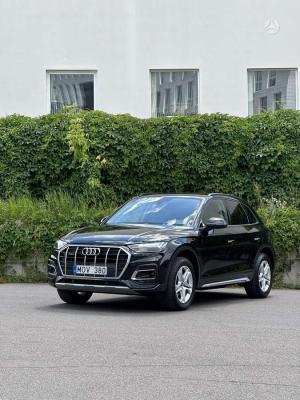 Black Audi Q5 2023 in Vilnius, with an engine capacity of 2.00 L and mileage of 99 thousand km for 31900 €, photo  on AUTOMOTO.COM.LV