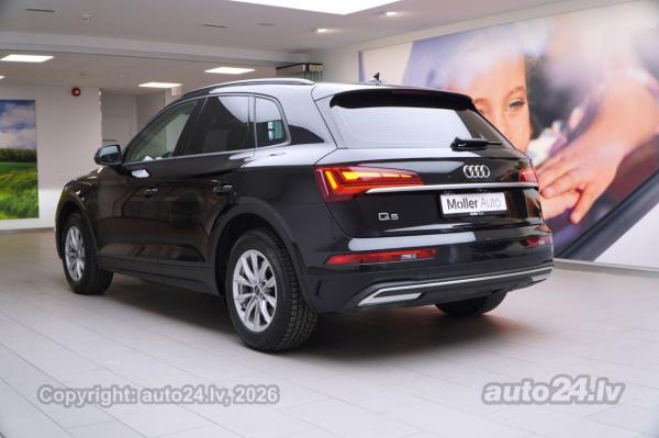 Melns Audi Q5 2024 Tallina, ar dzinēja tilpumu 2.00 L un nobraukumu 45 tūkst. km par 35900 €, foto 6 vietnē AUTOMOTO.COM.LV