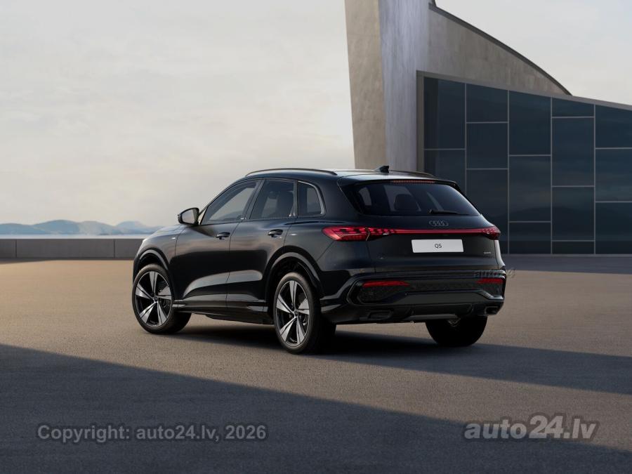 Black Audi Q5 2026 in Tallinn, with an engine capacity of 2.00 L and mileage of 10 thousand km for 75900 €, photo 3 on AUTOMOTO.COM.LV