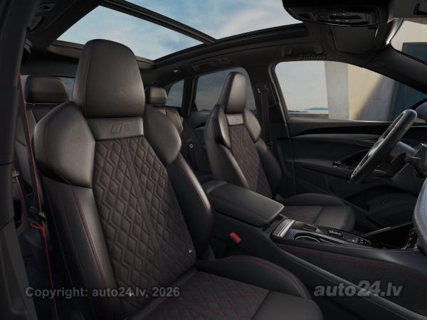 Melns Audi Q5 2026 Tallina, ar dzinēja tilpumu 2.00 L un nobraukumu 10 tūkst. km par 75900 €, foto 4 vietnē AUTOMOTO.COM.LV