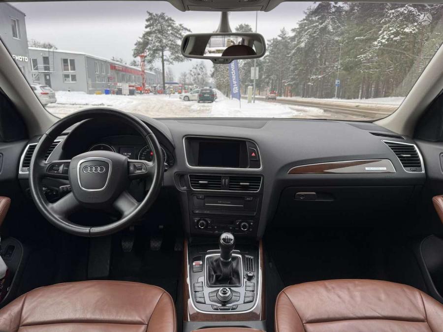 Blue Audi Q5 2009 in Druskininkai, with an engine capacity of 1.97 L and mileage of 262 thousand km for 8900 €, photo 15 on AUTOMOTO.COM.LV