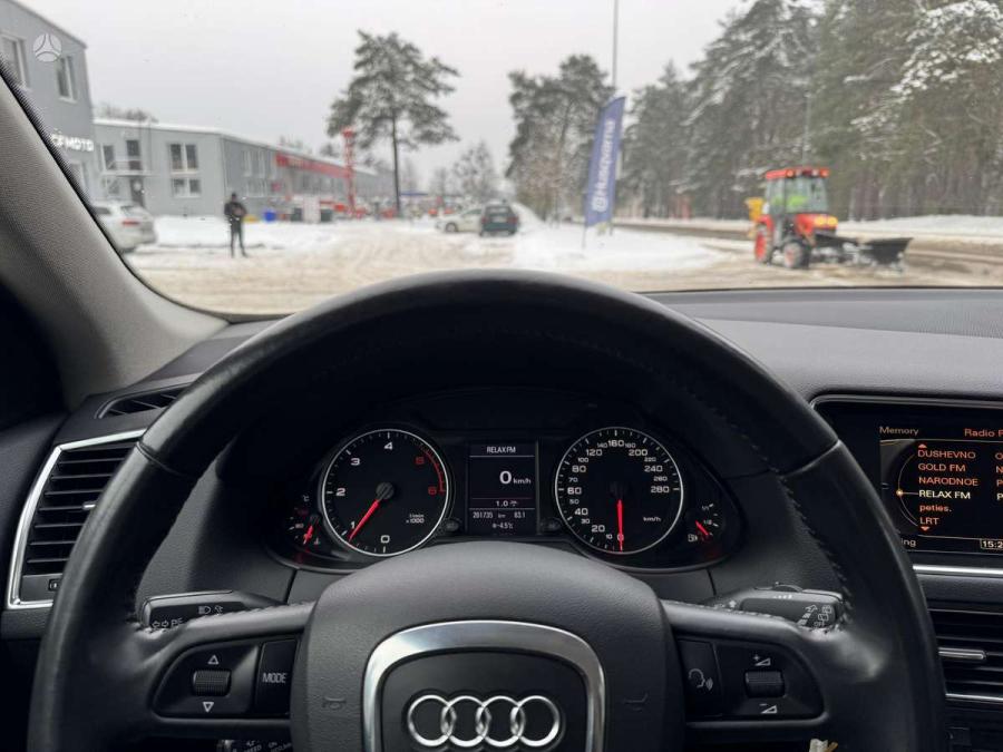 Blue Audi Q5 2009 in Druskininkai, with an engine capacity of 1.97 L and mileage of 262 thousand km for 8900 €, photo 16 on AUTOMOTO.COM.LV