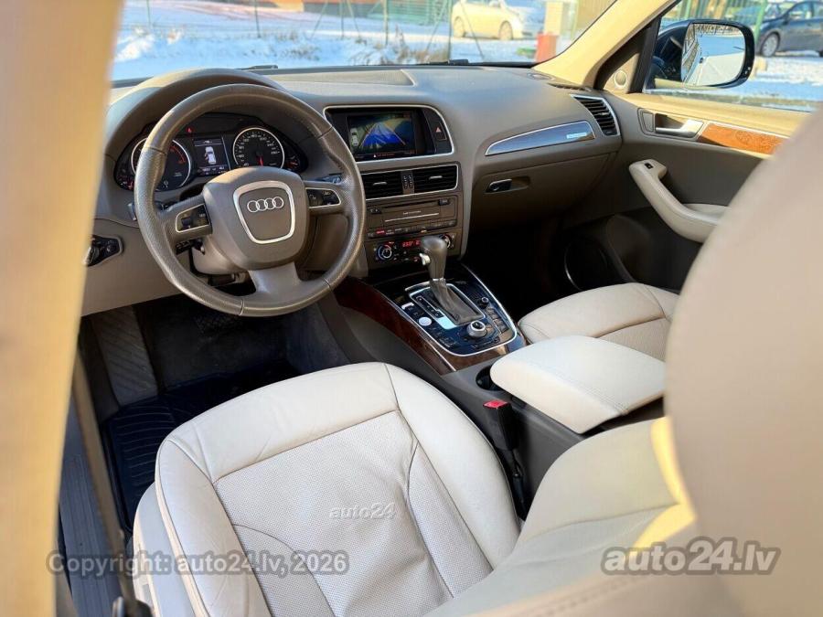 Zils Audi Q5 2009 Paide, ar dzinēja tilpumu 3.00 L un nobraukumu 328 tūkst. km par 10700 €, foto 7 vietnē AUTOMOTO.COM.LV
