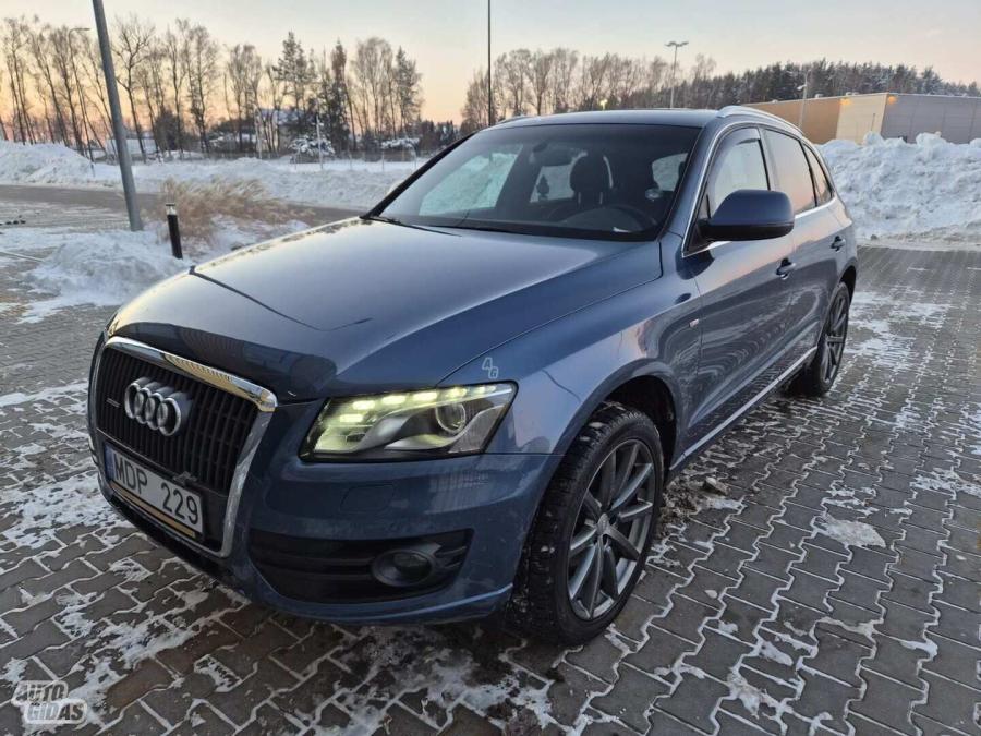 Zils Audi Q5 2009 Viļņa, ar dzinēja tilpumu 2.00 L un nobraukumu 282 tūkst. km par 8600 €, foto 1 vietnē AUTOMOTO.COM.LV