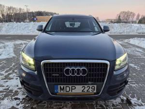 Blue Audi Q5 2009 in Vilnius, with an engine capacity of 1.97 L and mileage of 282 thousand km for 8600 €, photo 3 on AUTOMOTO.COM.LV