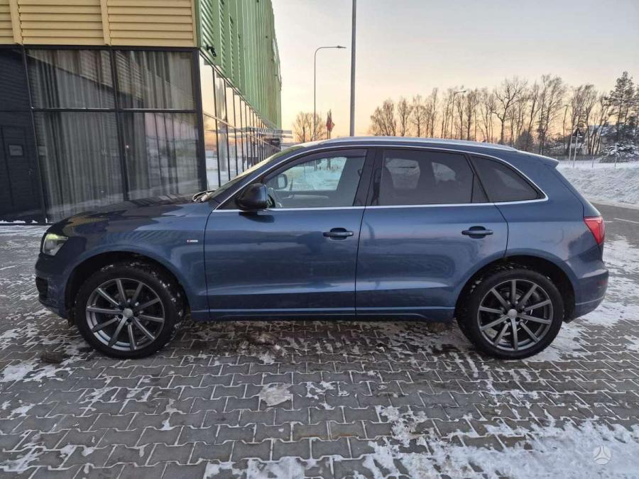Blue Audi Q5 2009 in Vilnius, with an engine capacity of 1.97 L and mileage of 282 thousand km for 8600 €, photo 5 on AUTOMOTO.COM.LV