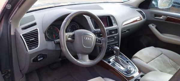 Blue Audi Q5 2009 in Panevezys, with an engine capacity of 2.97 L and mileage of 170 thousand km for 4200 €, photo 7 on AUTOMOTO.COM.LV