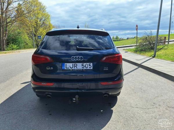 Blue Audi Q5 2009 in Telschi, with an engine capacity of 3.20 L and mileage of 266 thousand km for 7590 €, photo 3 on AUTOMOTO.COM.LV