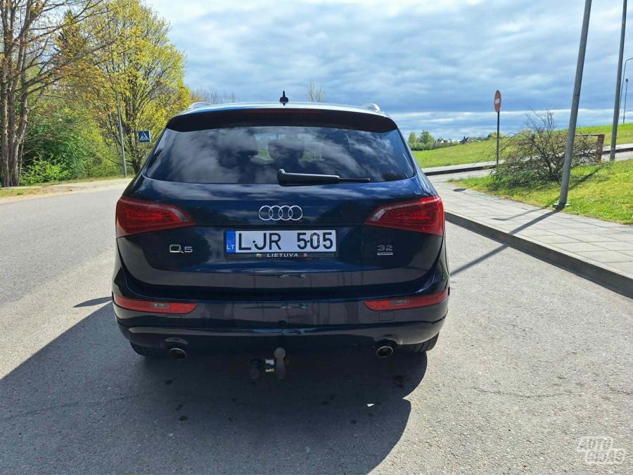 Blue Audi Q5 2009 in Telschi, with an engine capacity of 3.20 L and mileage of 266 thousand km for 7590 €, photo 4 on AUTOMOTO.COM.LV