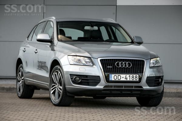 Zils Audi Q5 2009 Jelgava, ar dzinēja tilpumu 3.00 L un nobraukumu 268 tūkst. km par 9990 €, foto 2 vietnē AUTOMOTO.COM.LV