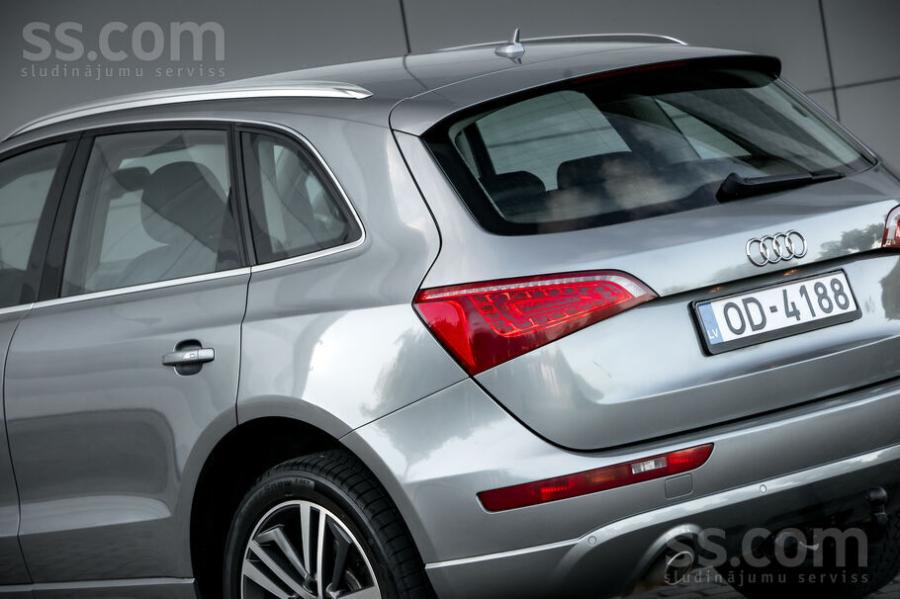 Blue Audi Q5 2009 in Jelgava, with an engine capacity of 3.00 L and mileage of 268 thousand km for 9990 €, photo 9 on AUTOMOTO.COM.LV