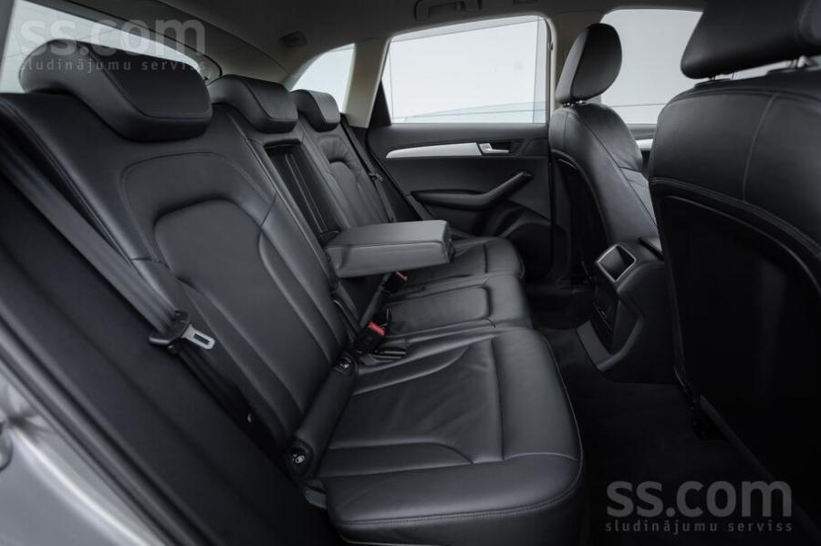 Blue Audi Q5 2009 in Jelgava, with an engine capacity of 3.00 L and mileage of 268 thousand km for 9990 €, photo 21 on AUTOMOTO.COM.LV