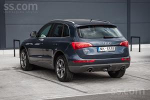Blue Audi Q5 2009 in Riga, with an engine capacity of 3.00 L and mileage of 0 thousand km for 7990 €, photo 8 on AUTOMOTO.COM.LV
